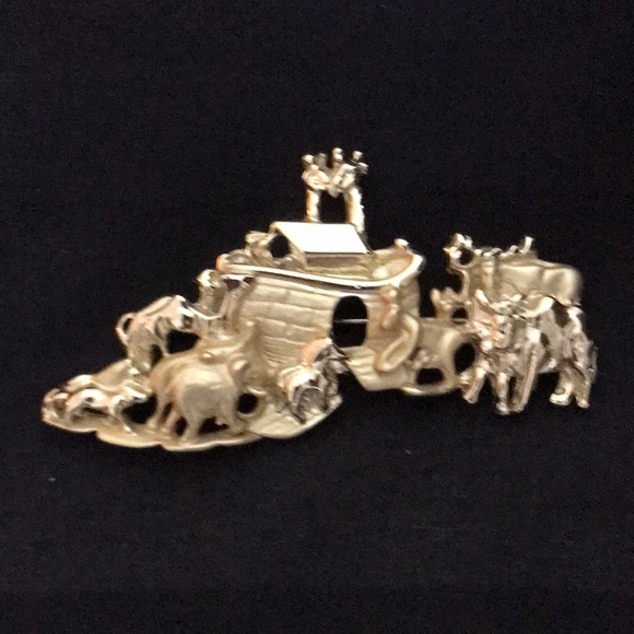 Ajc | Jewelry | Vintage Ajc Noahs Ark Brooch | Poshmark